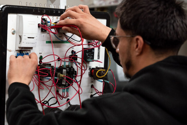 Electrician Trade School in Dallas, TX | Tulsa Welding School